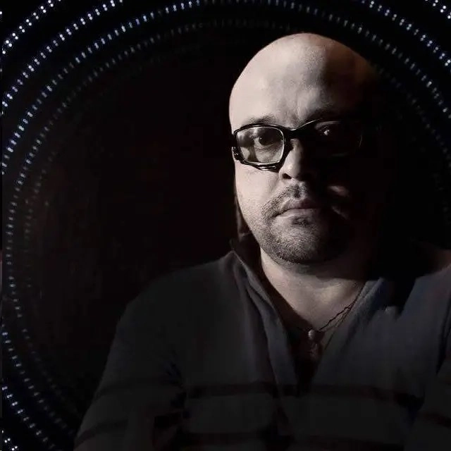 Carlos Escobar: Experto en Ciberseguridad y Desarrollo Tecnológico en ...