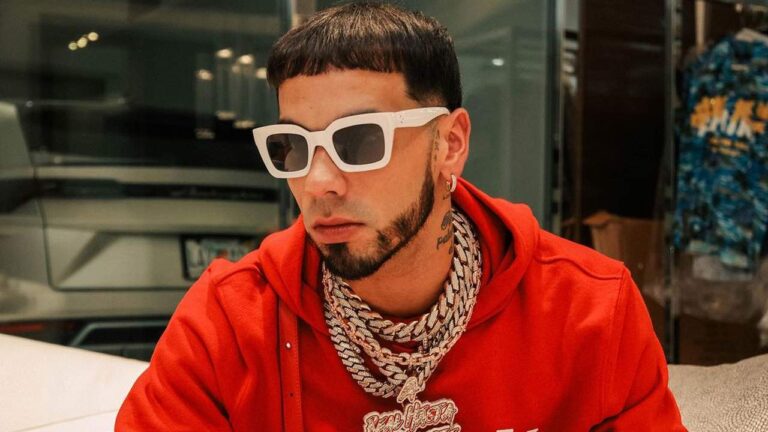 Anuel ya hizo sold out en Bogotá, y ahora espera conquistar a Medellín ...